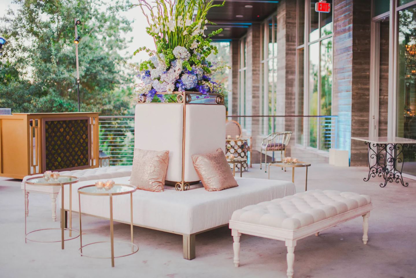 Houston Wedding Venues: Discover The Dunlavy | swalarueevents.com